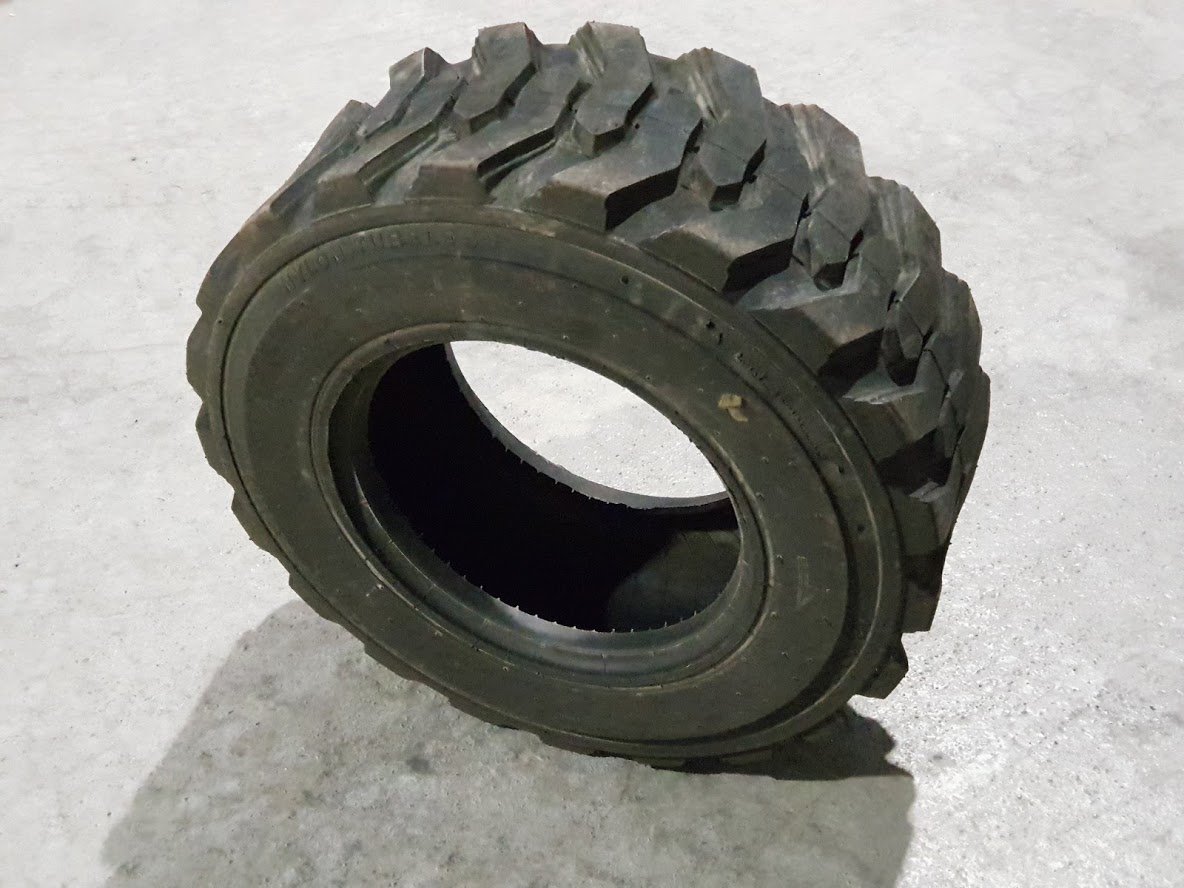 Dekk Tacoma 12.00-16.50 NHS - Wee.no