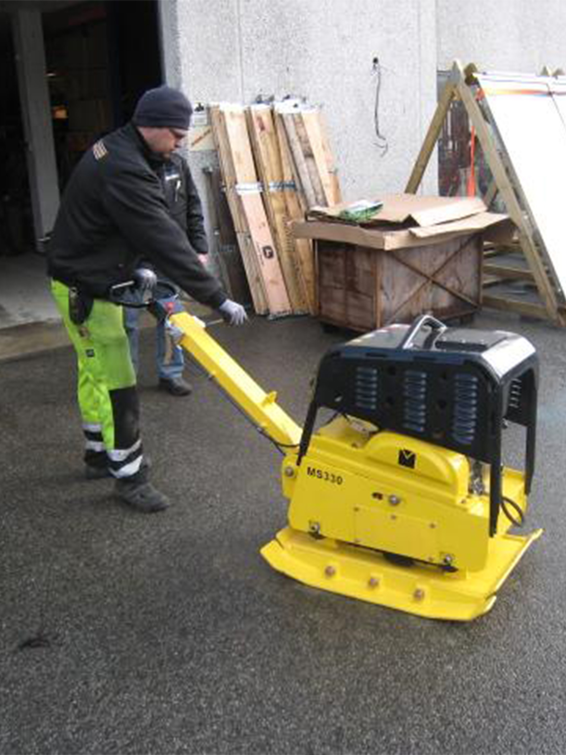 Gasswire med hendel til Vibroplate MS330 - Wee.no