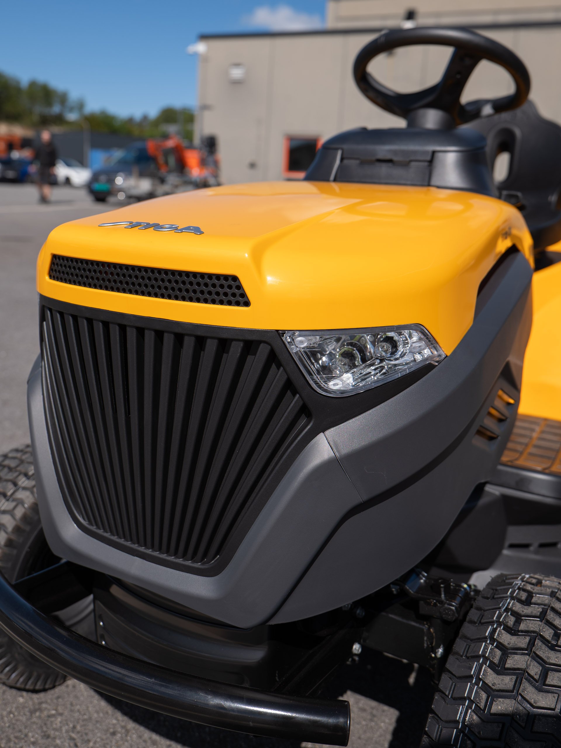 Hagetraktor Stiga Estate 384 ST 450 - Wee.no