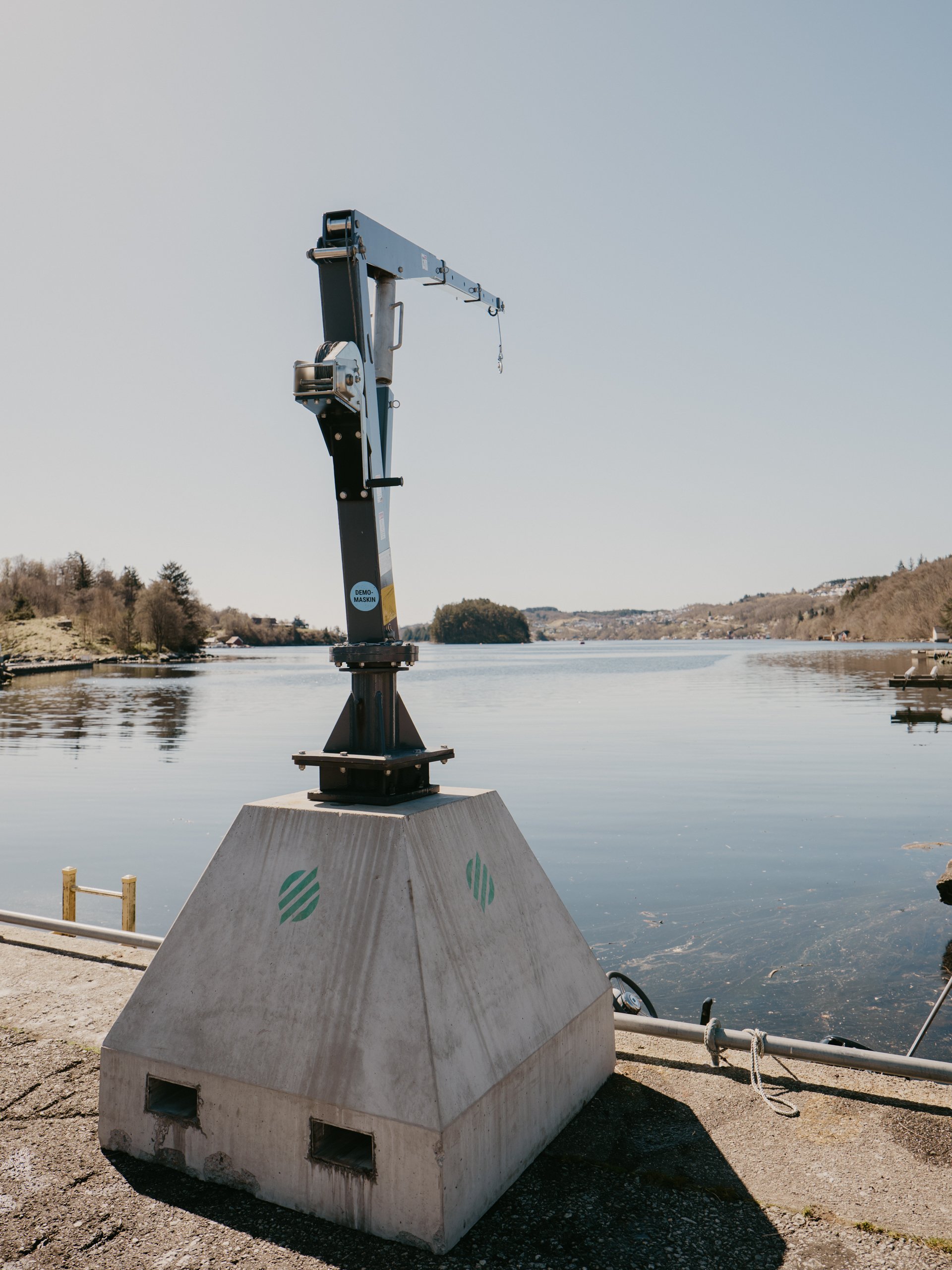 Kran Robin galvanisert uten vinsj 450 kg - Wee.no