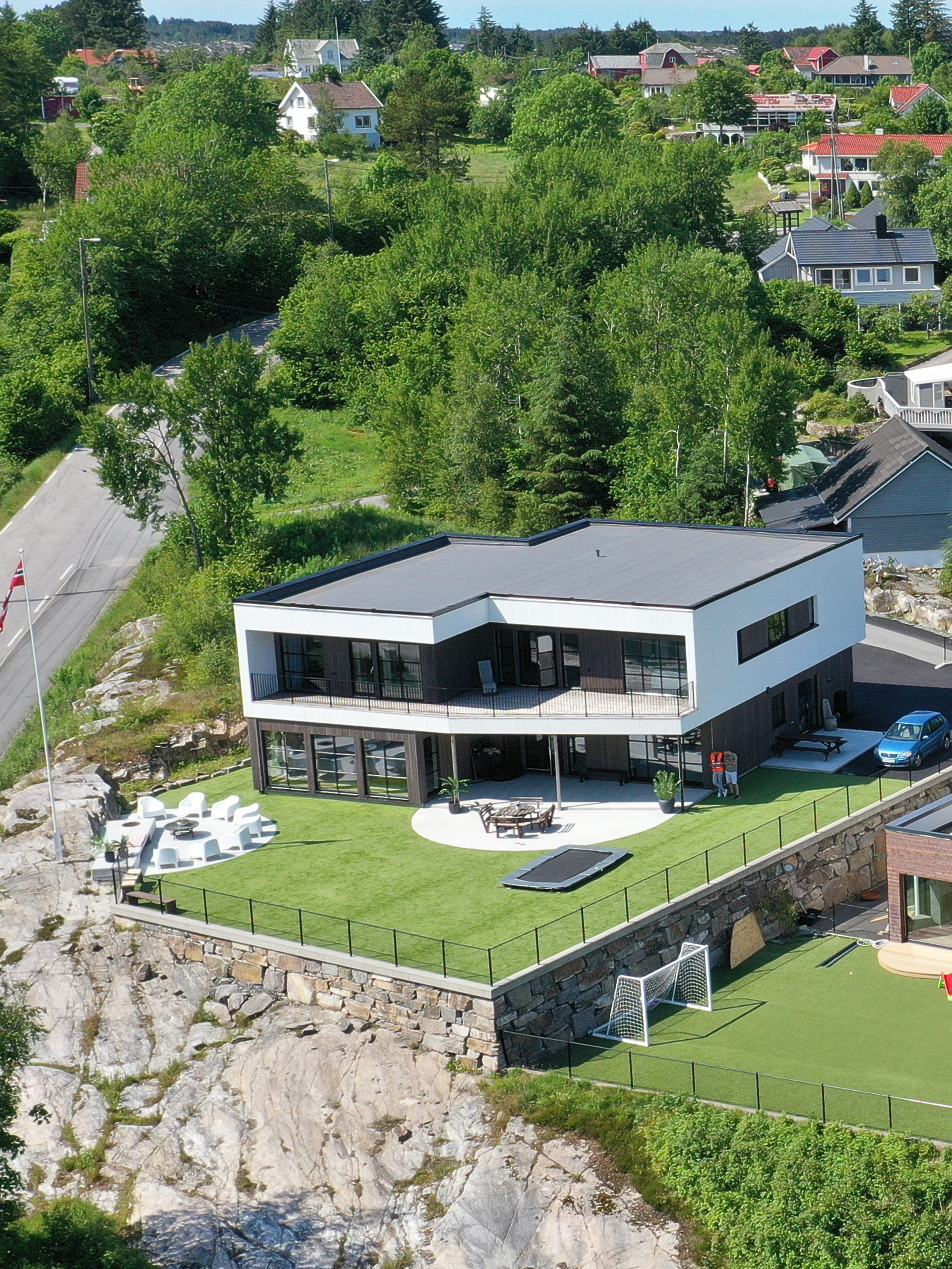 Kunstgress Grinde 4x25m rull - Wee.no