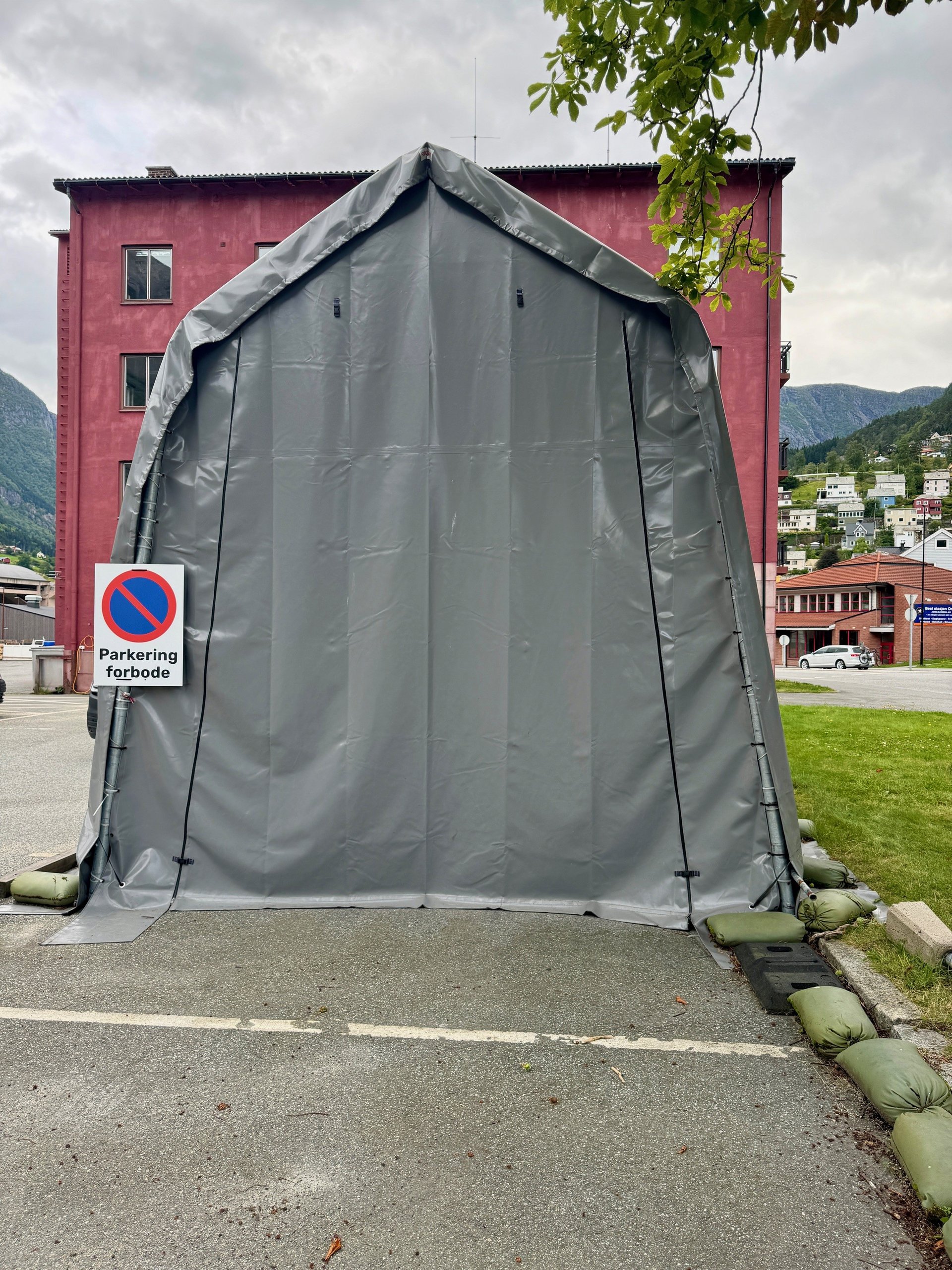 Lagertelt 4x10x4.3m 900g - Wee.no