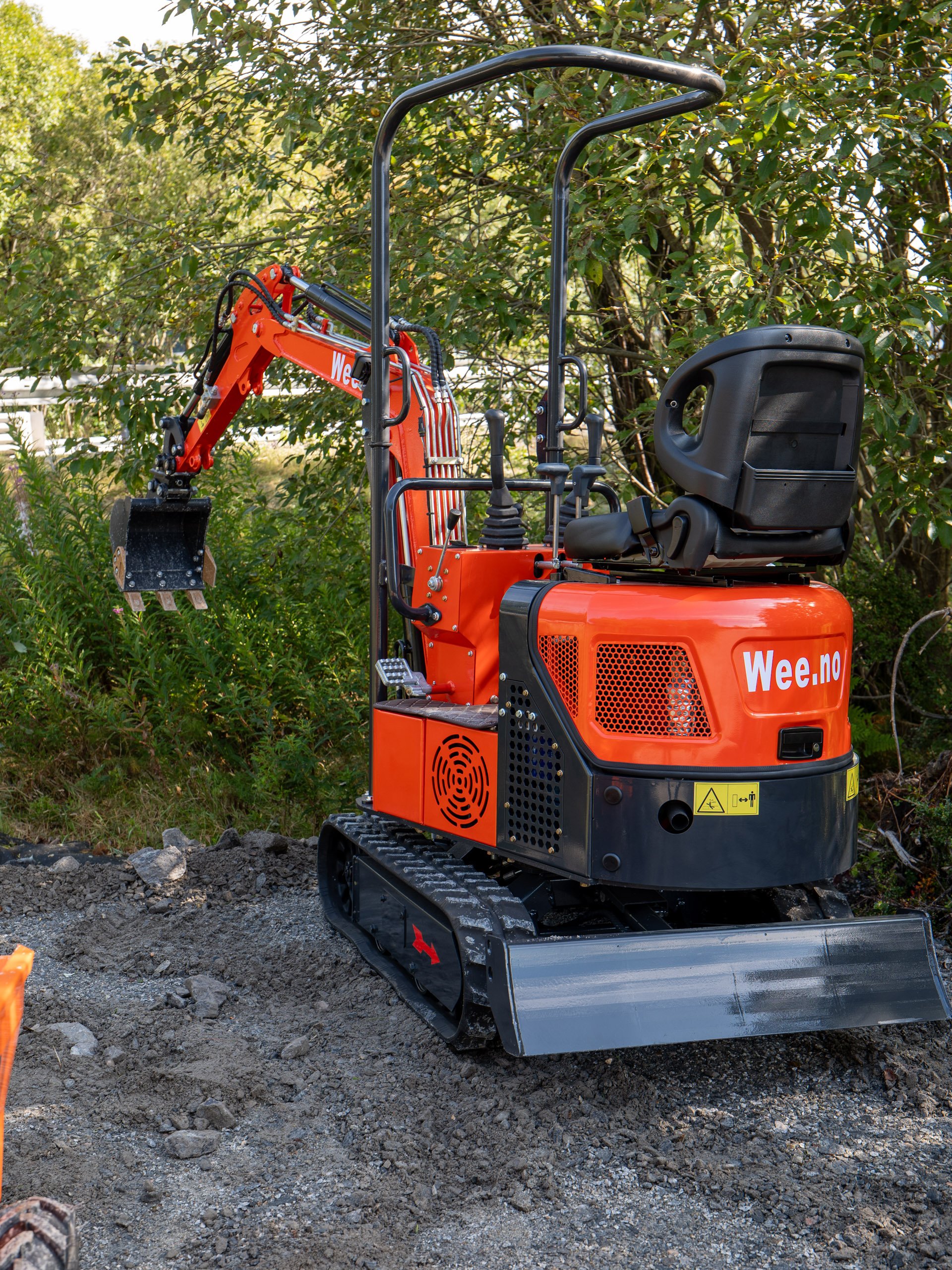 RWX 10-8 minigraver 1000KG - Wee.no