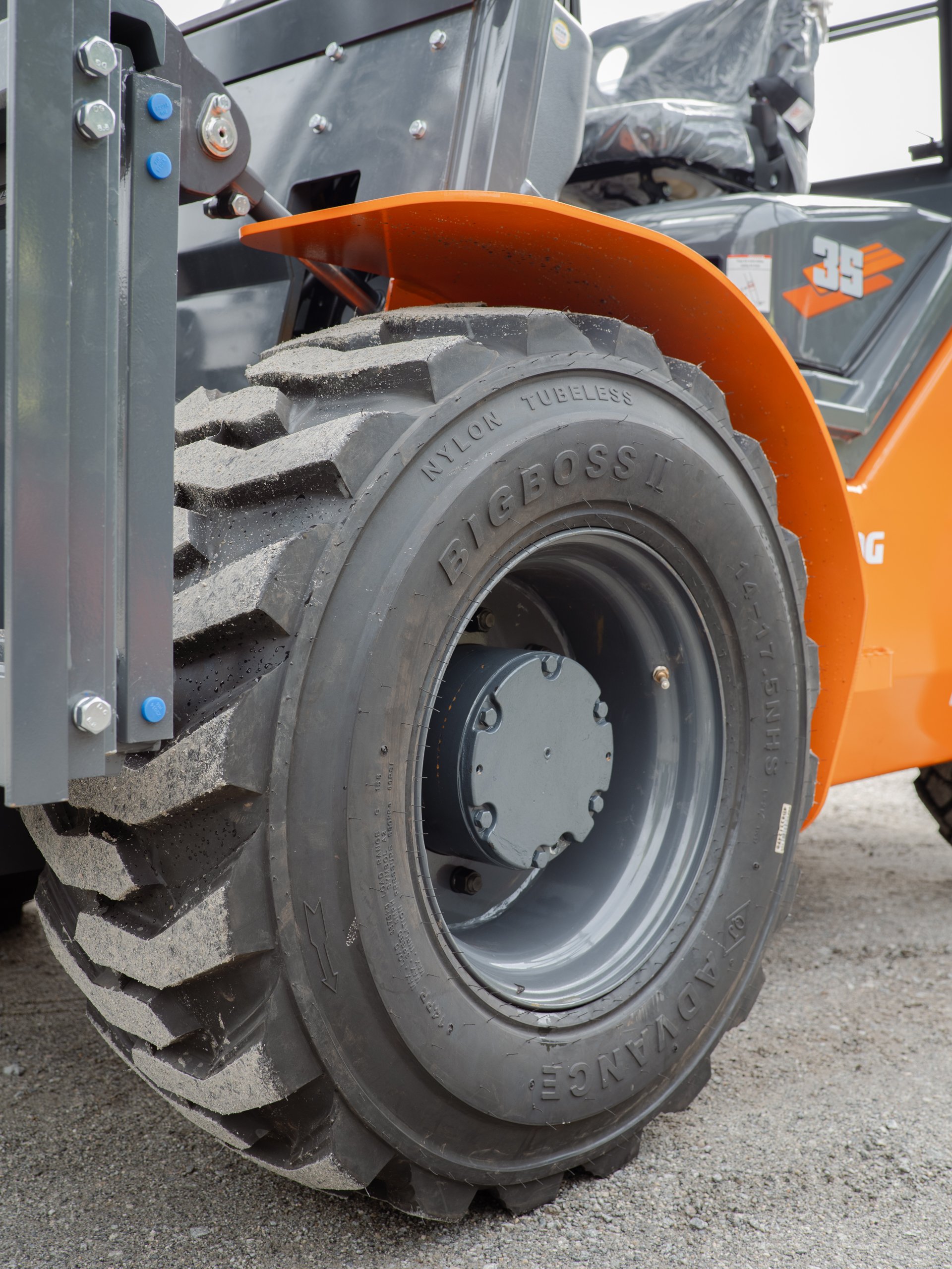 Gaffeltruck 3,5 tonn 4x4 Lonking diesel - Wee.no