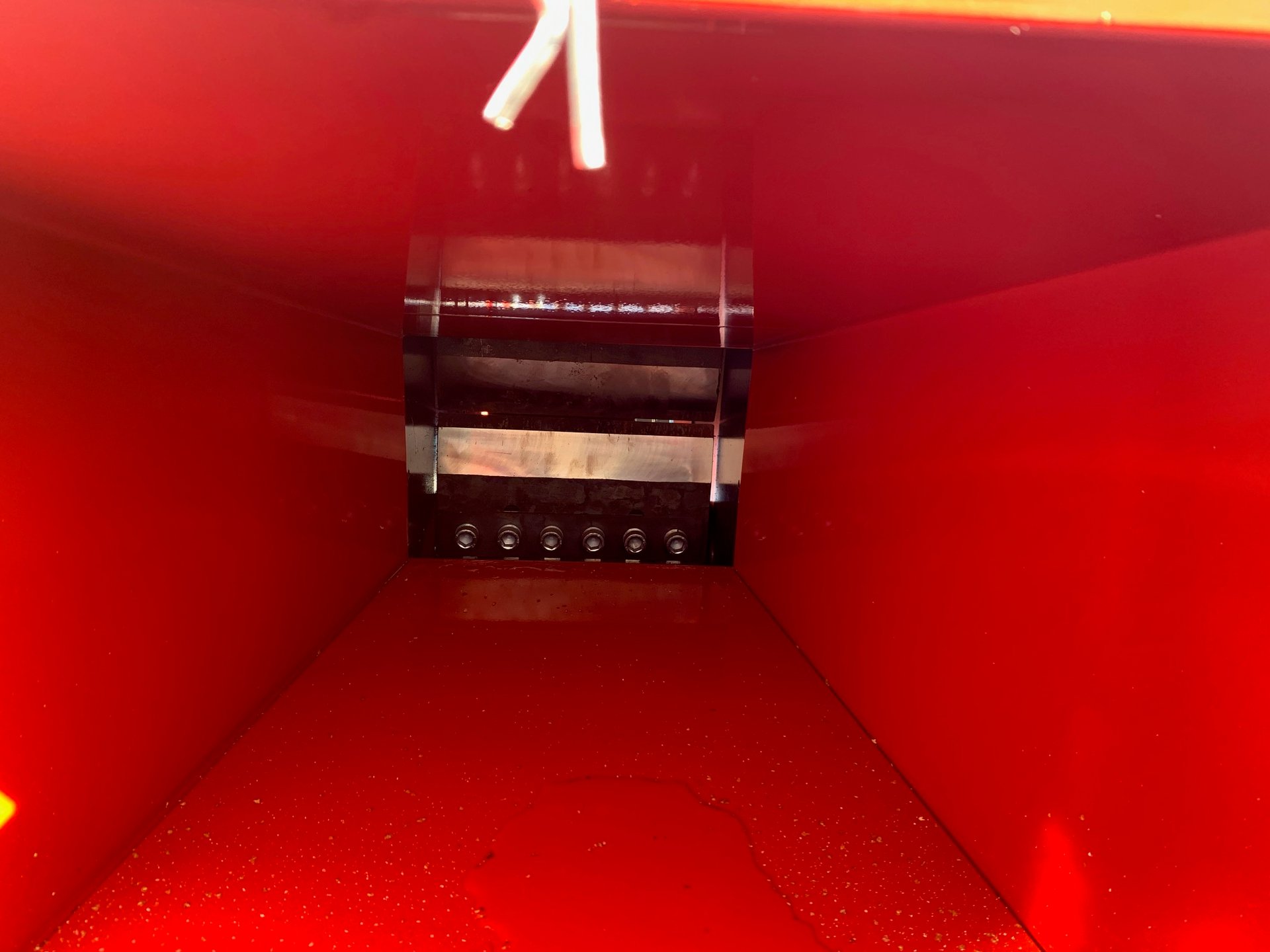 Vedkutter Remet RP150 med transportbånd PTO - Wee.no