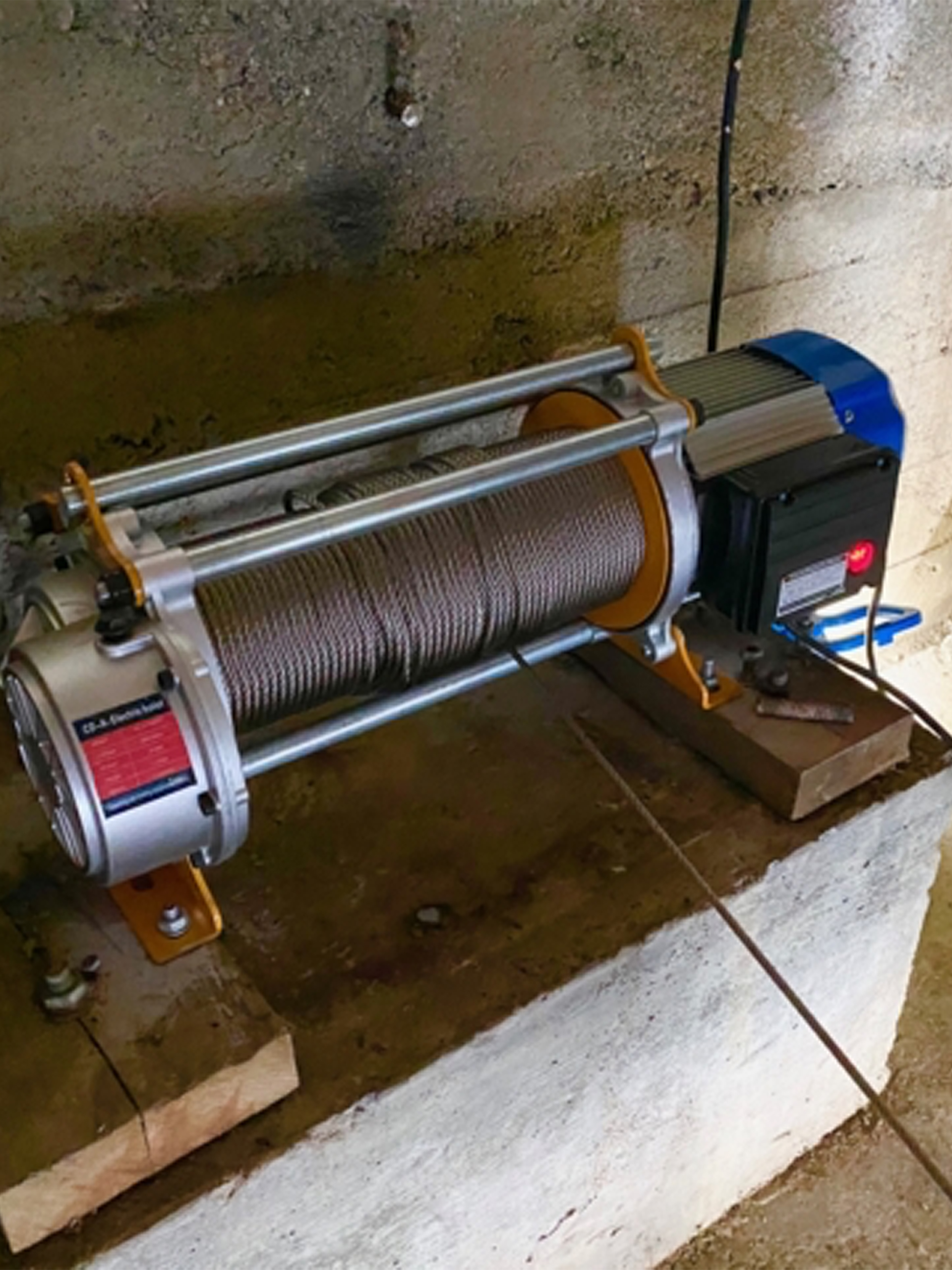 Elektrisk vinsj 750 kg 100 meter syrefast 316 wire - Wee.no