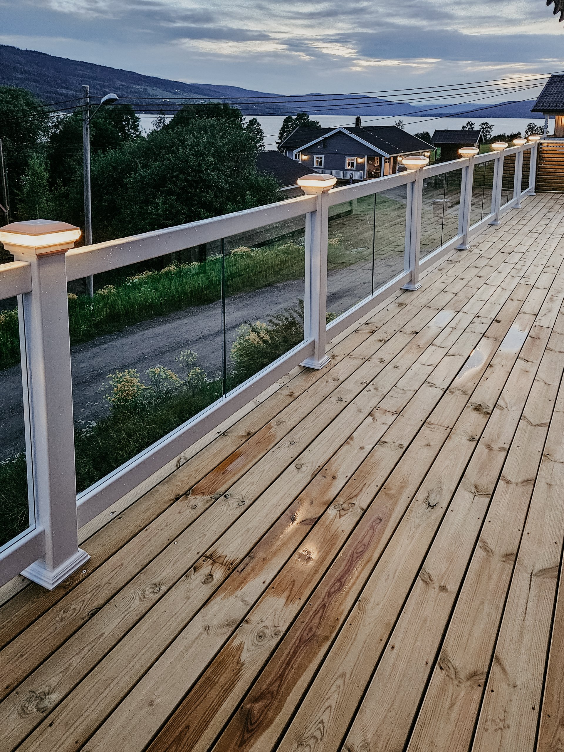 WeeGjerdet Kallevik rekkverk 166cm - Wee.no