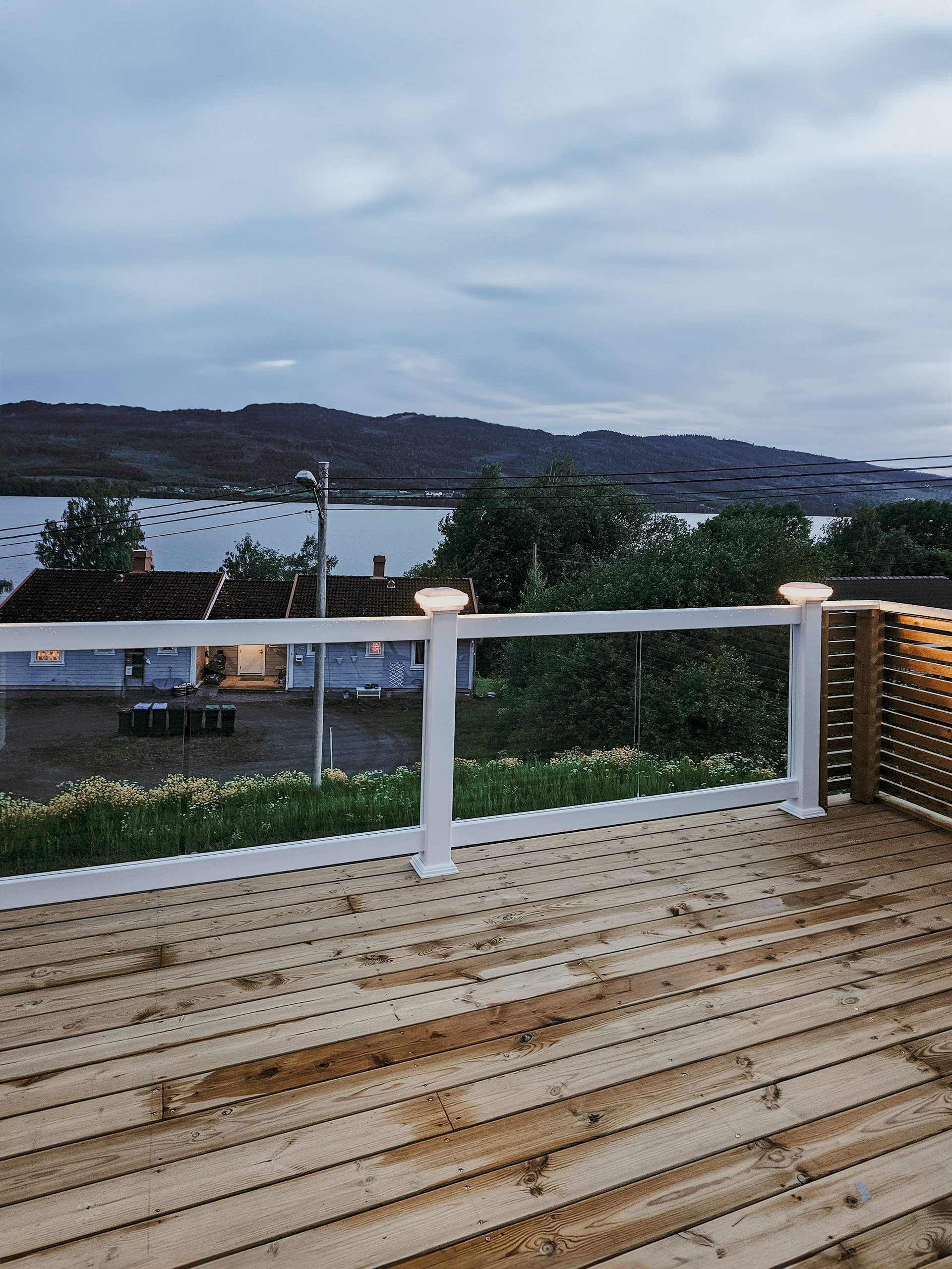 WeeGjerdet Kallevik rekkverk 166cm - Wee.no