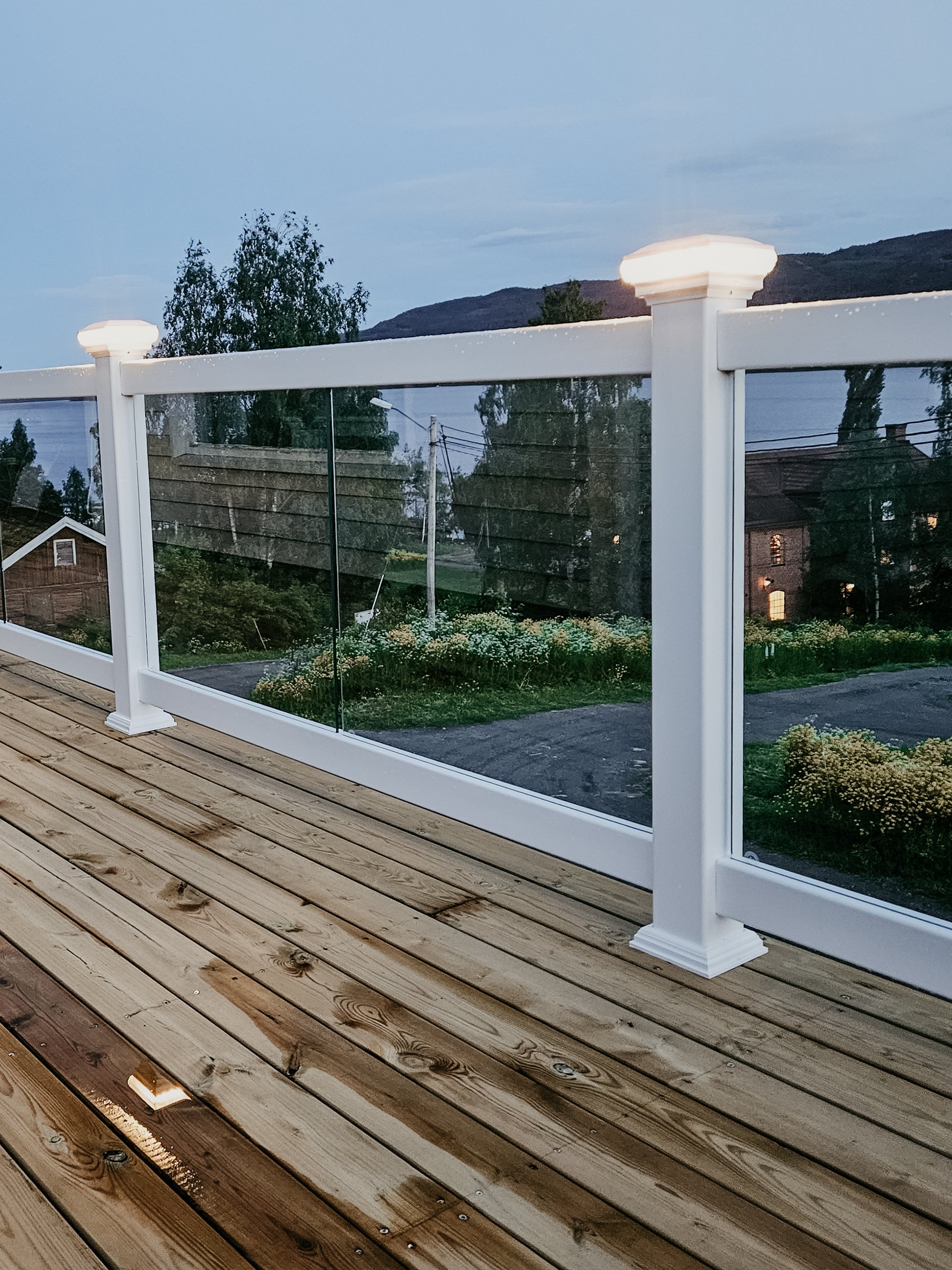 WeeGjerdet Kallevik rekkverk 166cm - Wee.no